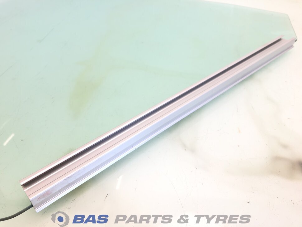 Porta finestra 1619276, 20768972, 8140914, 20737579, 21079280, 84031265 ...