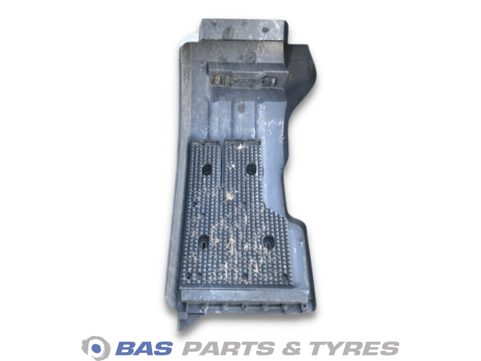 Mudguard A 960 881 60 02 A 960 881 6002 - BAS Parts