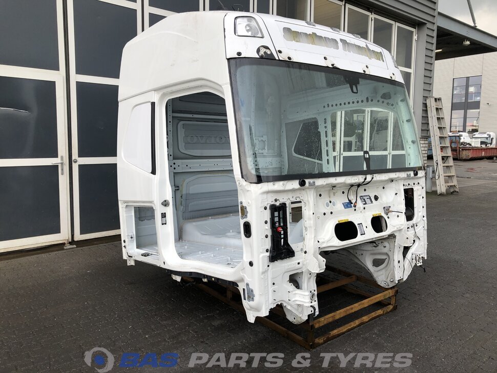 Volvo FH4 Globetrotter L2H2 82216178 82216178, 82214184, 84223762 ...