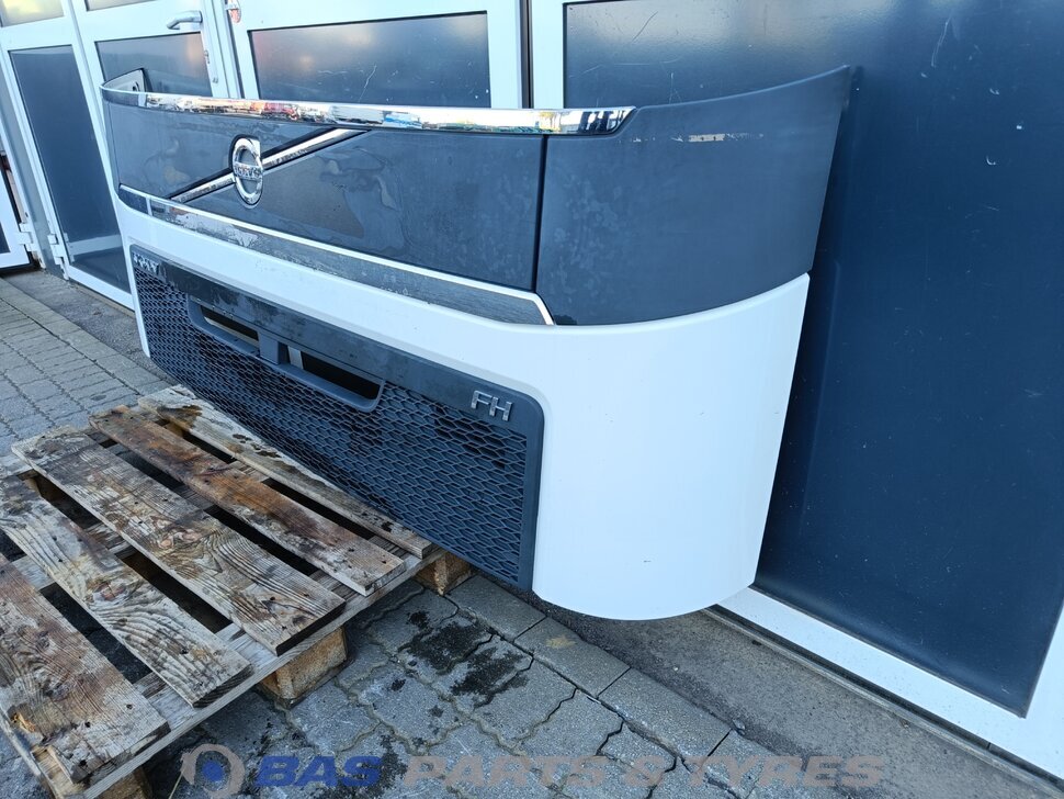 Couverture Volvo FH4 82219161 82219161, 84033228, 21941702, 84027588 ...