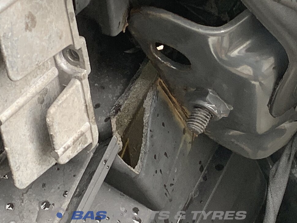 Frontstoßfänger komplett Volvo FH4 21316576 21316576, 22249883 ...