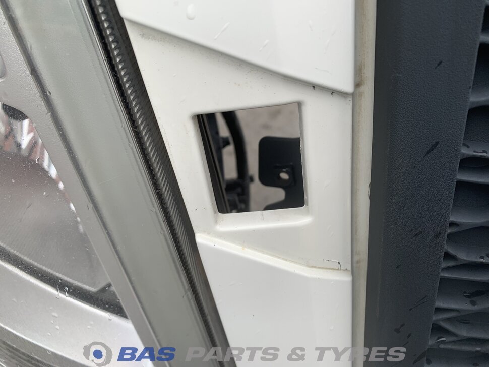 Frontstoßfänger komplett Volvo FH4 21316576 21316576, 22249883 ...