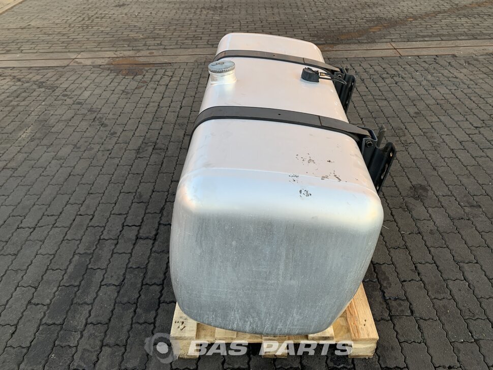 Brandstoftank Mercedes 630 Liter A 009 542 52 18 A 009 542 5218, A 960 ...